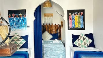Quarto Familiar | Roupa de alta qualidade, cofre no quarto, com decoração personalizada