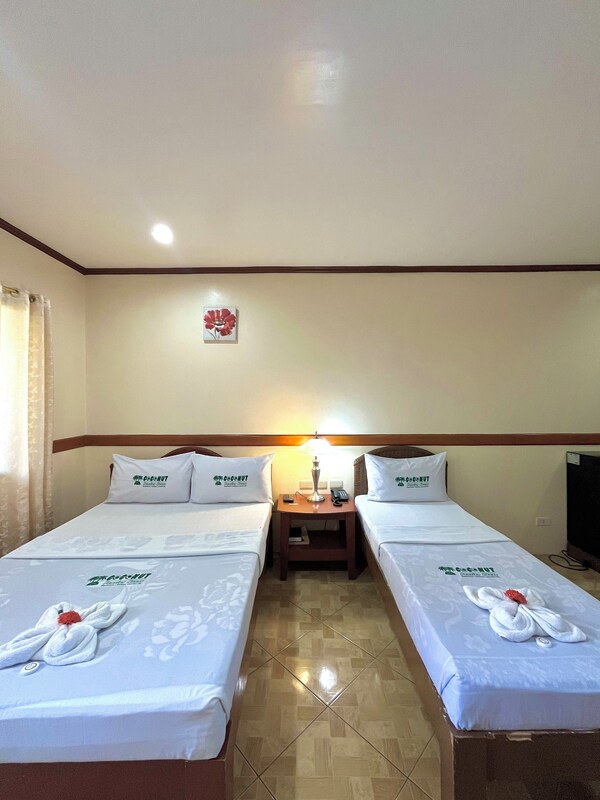 Coconut Pension House - Lapu-Lapu City