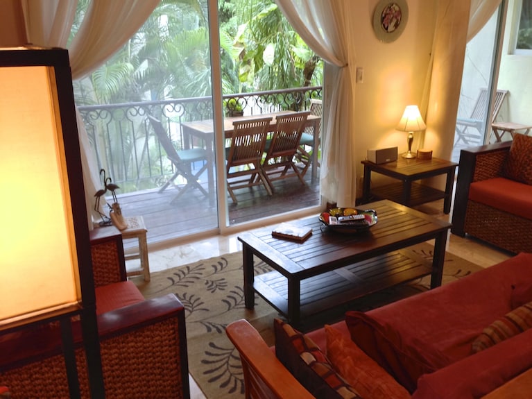 A Pasos De 5th Y Mamitas Beach! Y Los Comentarios Dicen ..... ¡Buena Ubicación! - Playa del Carmen