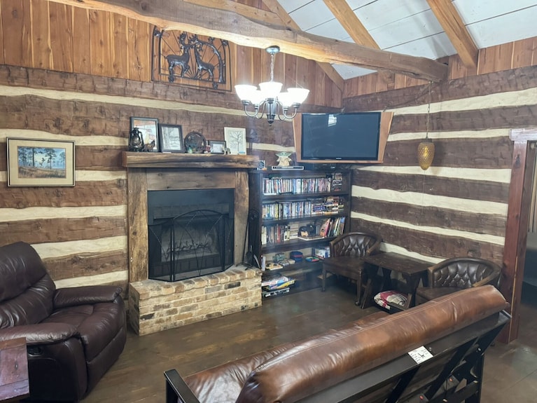 Log Cabin In Woods W / Cheminée à Bois Trail & Scavenger Hunt, Lindale Canton Tyler - Texas