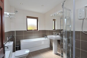 Casa de campo conforto, banheiro privativo (Vivaldi) | Banheiro