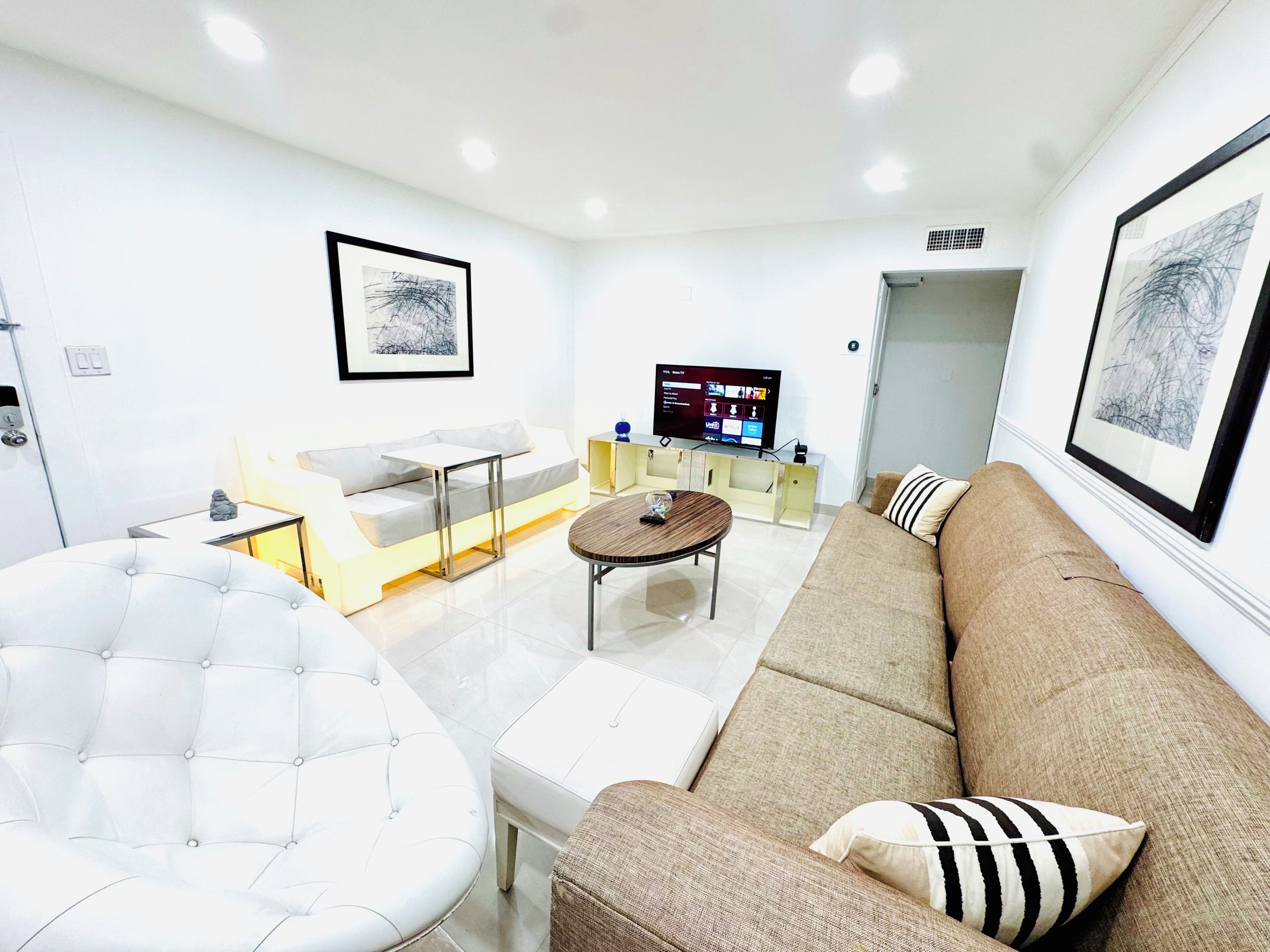 Cozy Newly Renew 3br Strip Next Lvcc Book Best-spot Sale Pool Memorial Wsop - Nevada