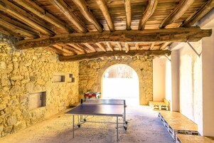 Casa Familiar, 2 quartos, terraço | Sala de estar | TV de ecrã plano 