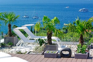 Piscina externa sazonal