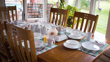 Pequeno-almoço completo diário incluído