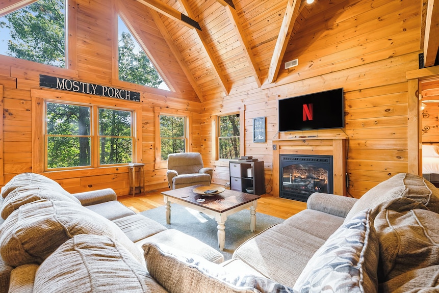 Massanutten Resort Log Home Slope Views-walk To Slopes And Amenities - Massanutten, VA