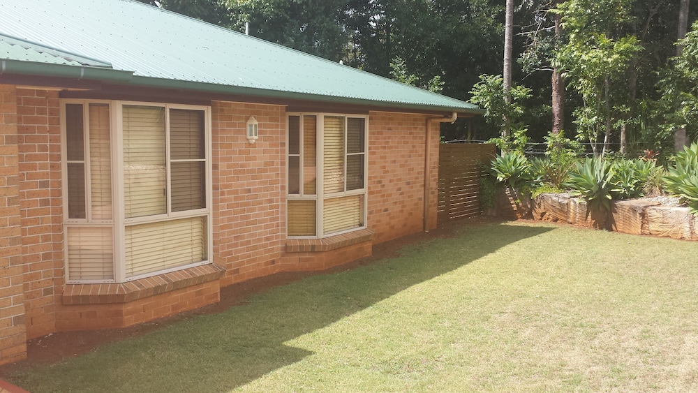 2 Bedroom Private And Modern Guest Unit In Beautiful Highfields (Toowoomba) - Toowoomba