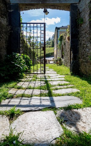 Entrada do alojamento