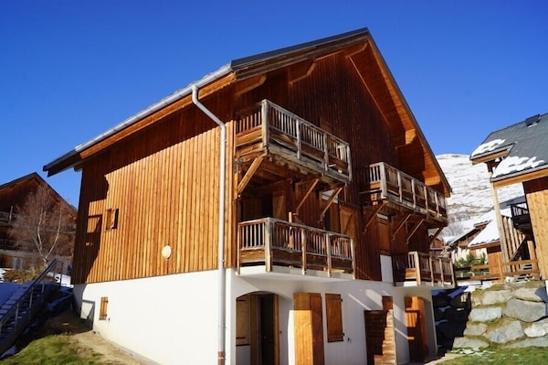 Appartement Dans Chalet à Proximité Des Pistes Et De L'école De Ski - Saint-Jean-d'Arves