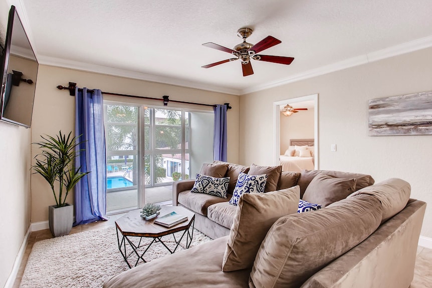 Serenidad Junto Al Mar, 2 Habitaciones + Sala, 2 Baños Al Otro Lado De La Calle De La Playa - Tamarac