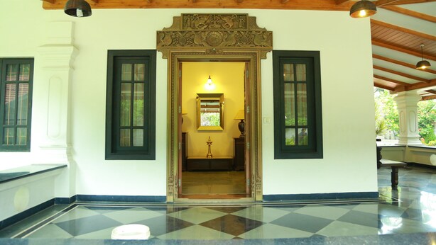 Entrada (vista interior)