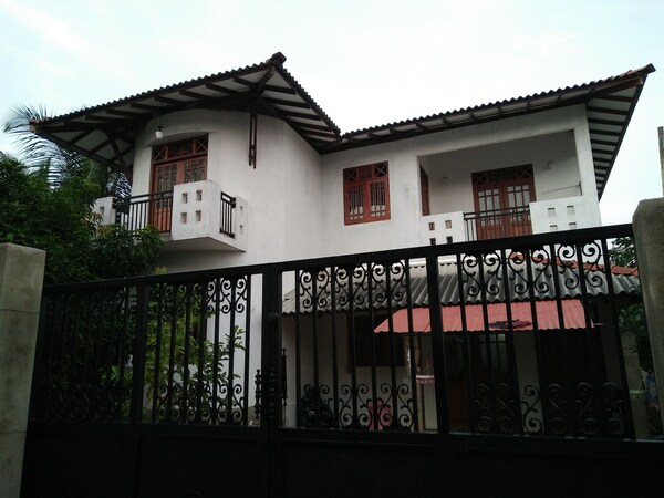 Villa Hilltop - Hikkaduwa