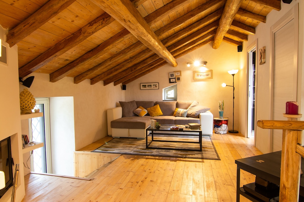 Domaine Entre Mare Et Etna - Mascali