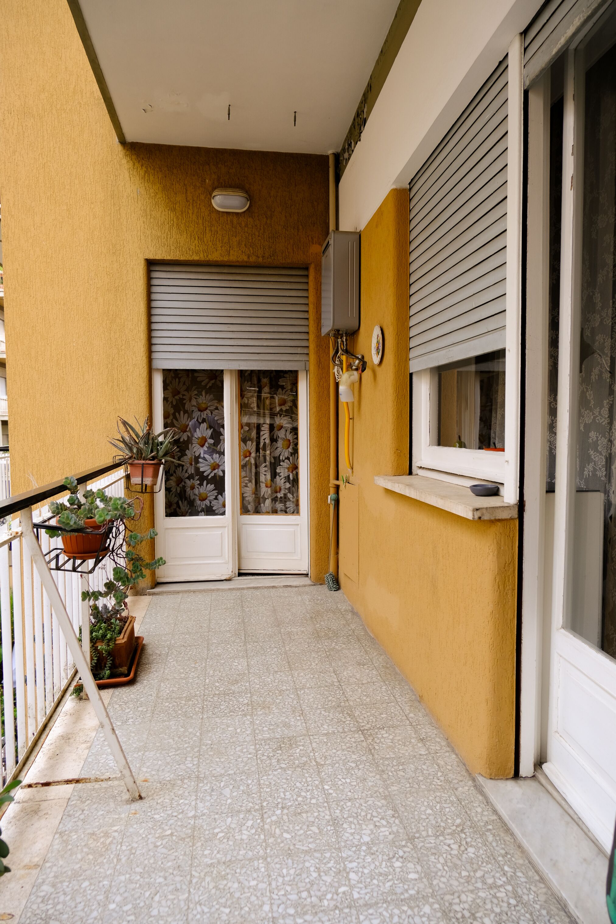 Quarto duplo, 2 camas de solteiro, banheiro compartilhado | Terraço/pátio