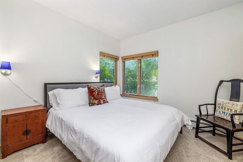 Vail Condo In The Heart Of Lionshead - Close To Lifts! - Vail, CO