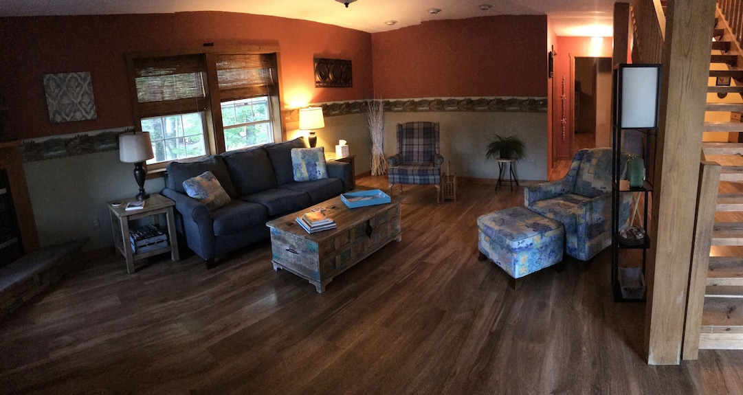 Mountain Escape - Trout Lake Waterfront, Adirondack Park Area - Fine