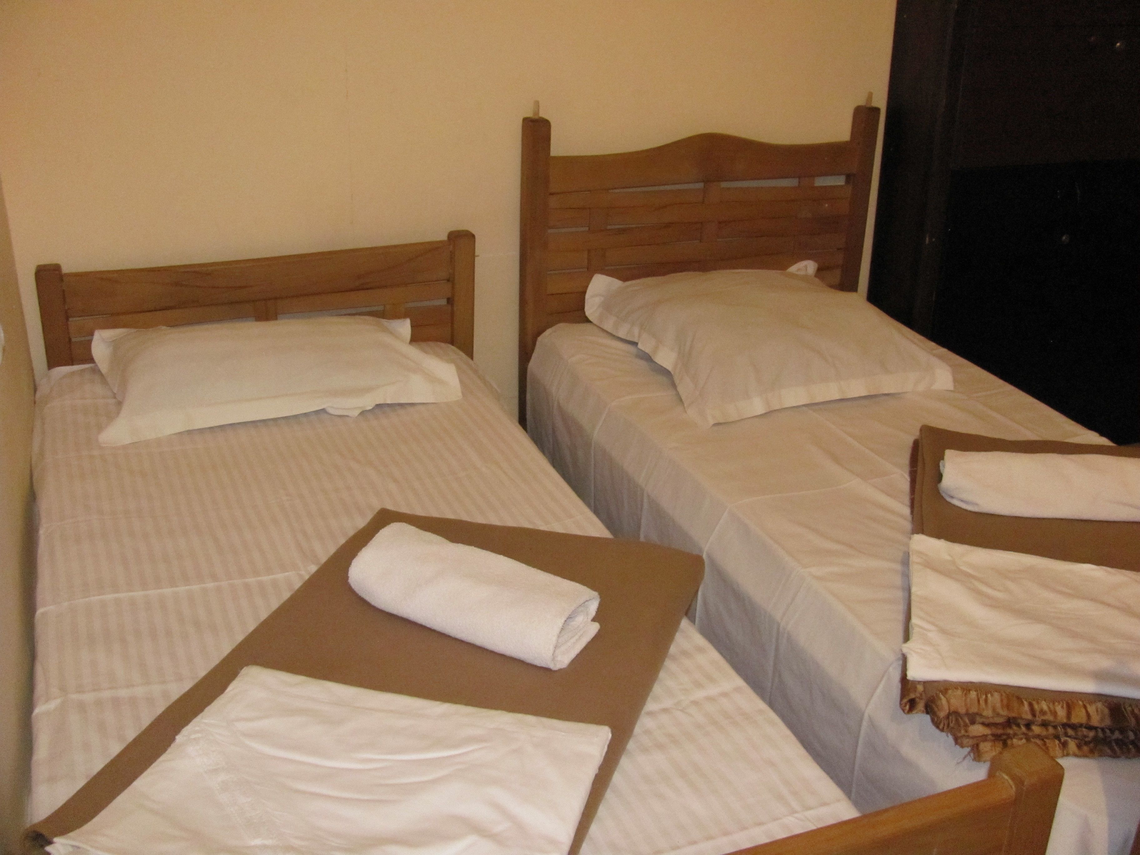 Dormitório compartilhado econômico, banheiro compartilhado | Roupas de cama de algodão egípcio, roupas de cama premium