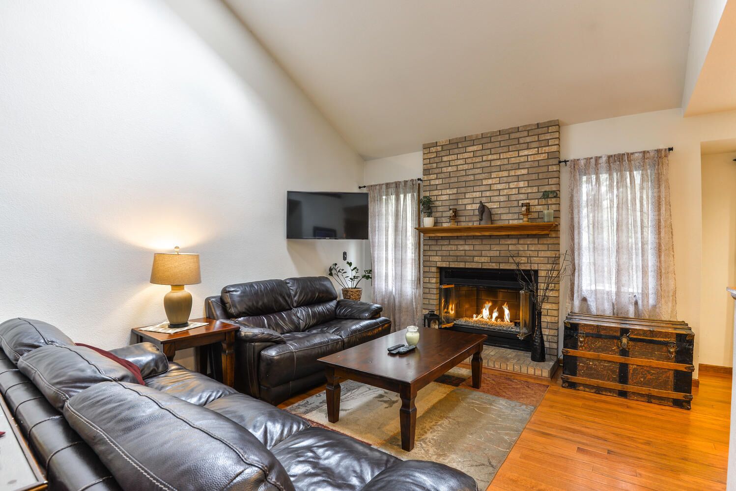 5 Bedroom House With A Hot Tub And Home Theater! - Fort Collins, CO