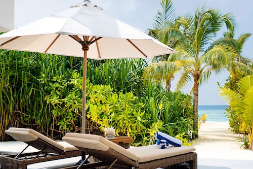 Kuredhivaru Resort & Spa Maldives by Accor