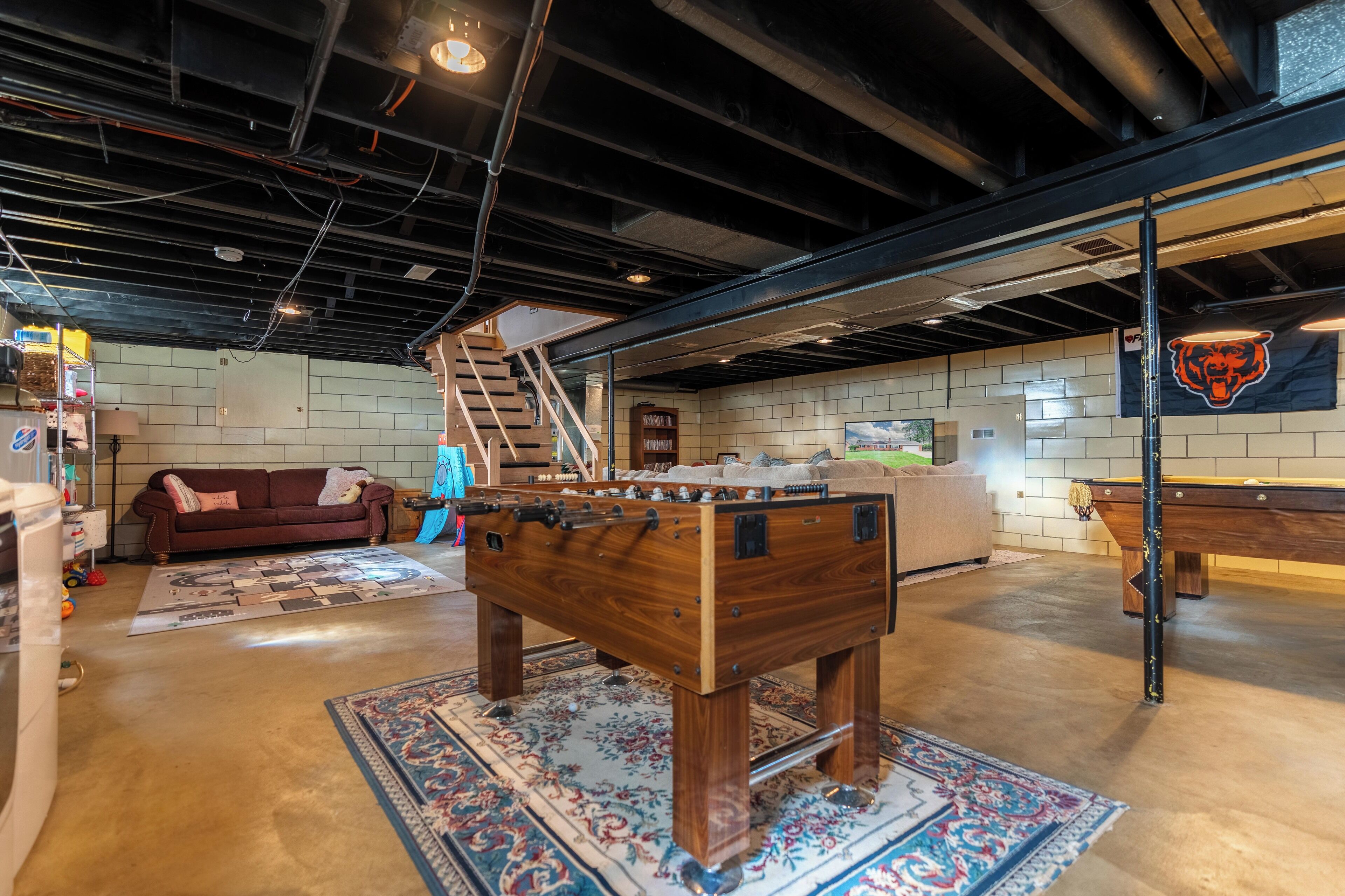 Canton Hof House, Walk To The Pro Football Hof - Canton, OH