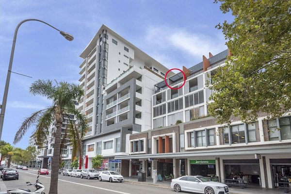 Executive 2 Bedroom Wollongong Apartment - Wollongong