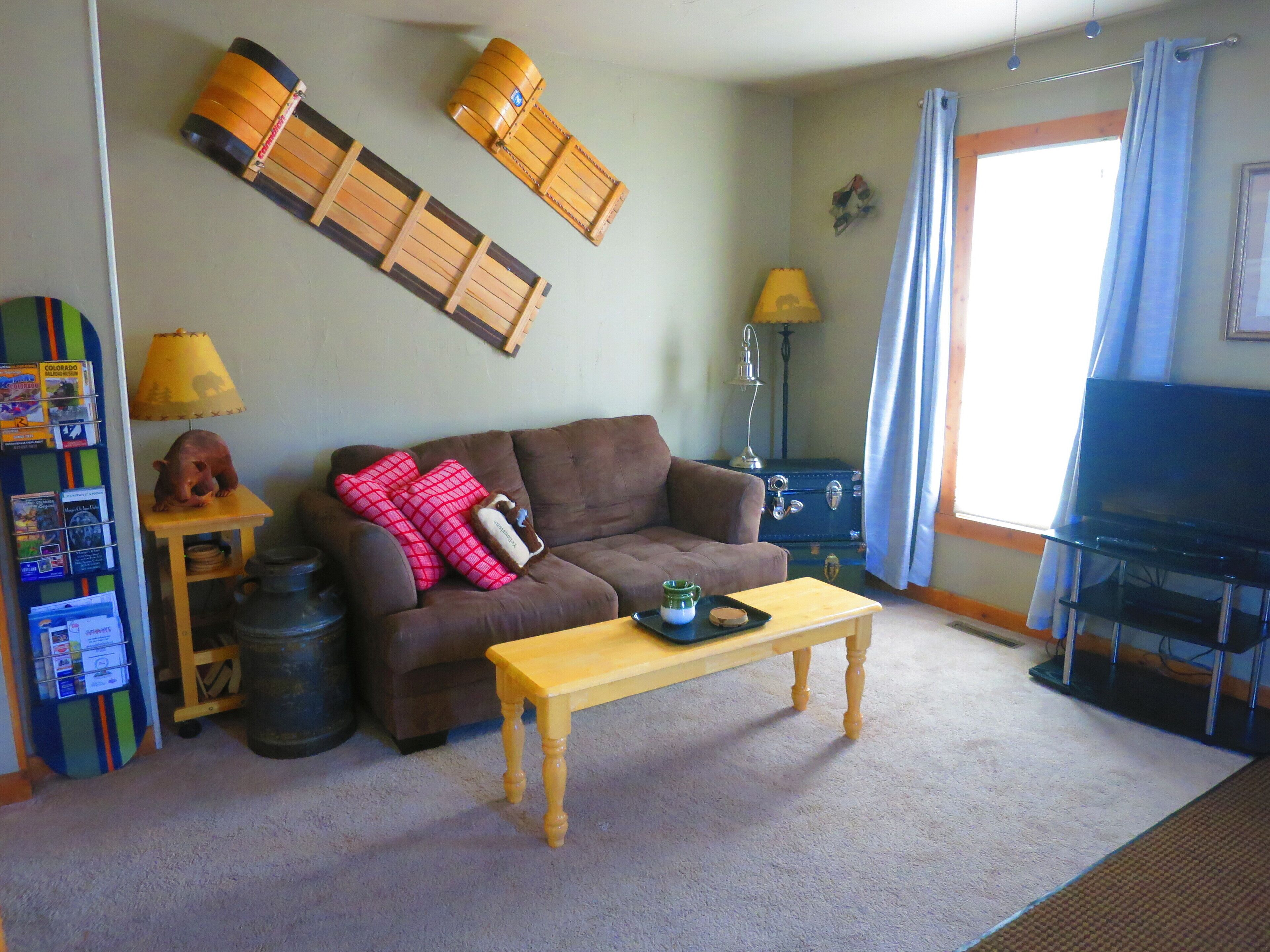 Snowboard And Ski In The Mountains! Enjoy Hot Springs, Scenic Drives, Casinos - Idaho Springs, CO