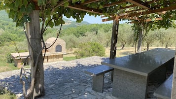 Casa de campo clássica, 2 quartos | Terraço/pátio
