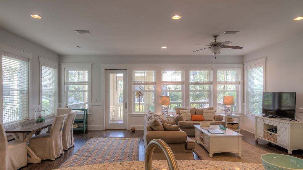 2 Suites Master, 4 Vélos Pour Adultes Inclus - Accueil Magnifiquement Décoré à Naturewalk In Seagrove - `B - Seaside, FL