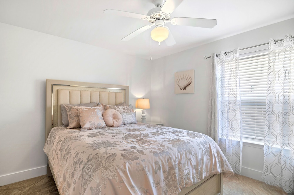 2min Walk To Private Beach! 3br Gorgeous Townhome! - Miramar Beach, FL