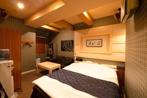 Quartos à prova de som, Wi-Fi de cortesia, roupa de cama