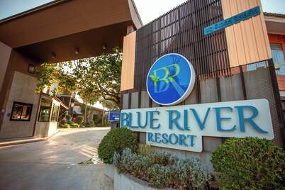 Blue River Resort