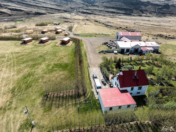 Bragdavellir Cottages - Iceland