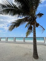 Quarto Familiar | Vista para a praia ou o mar
