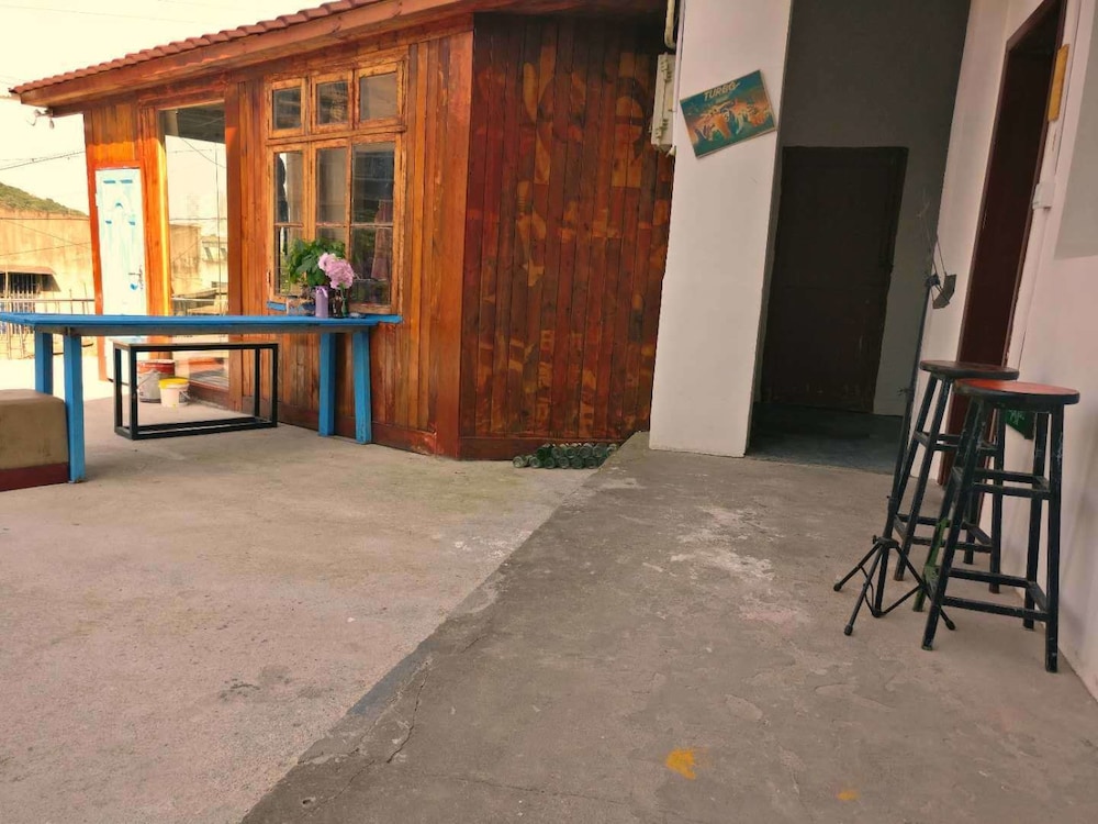 Changsha On The Road Youth Hostel - Changsha