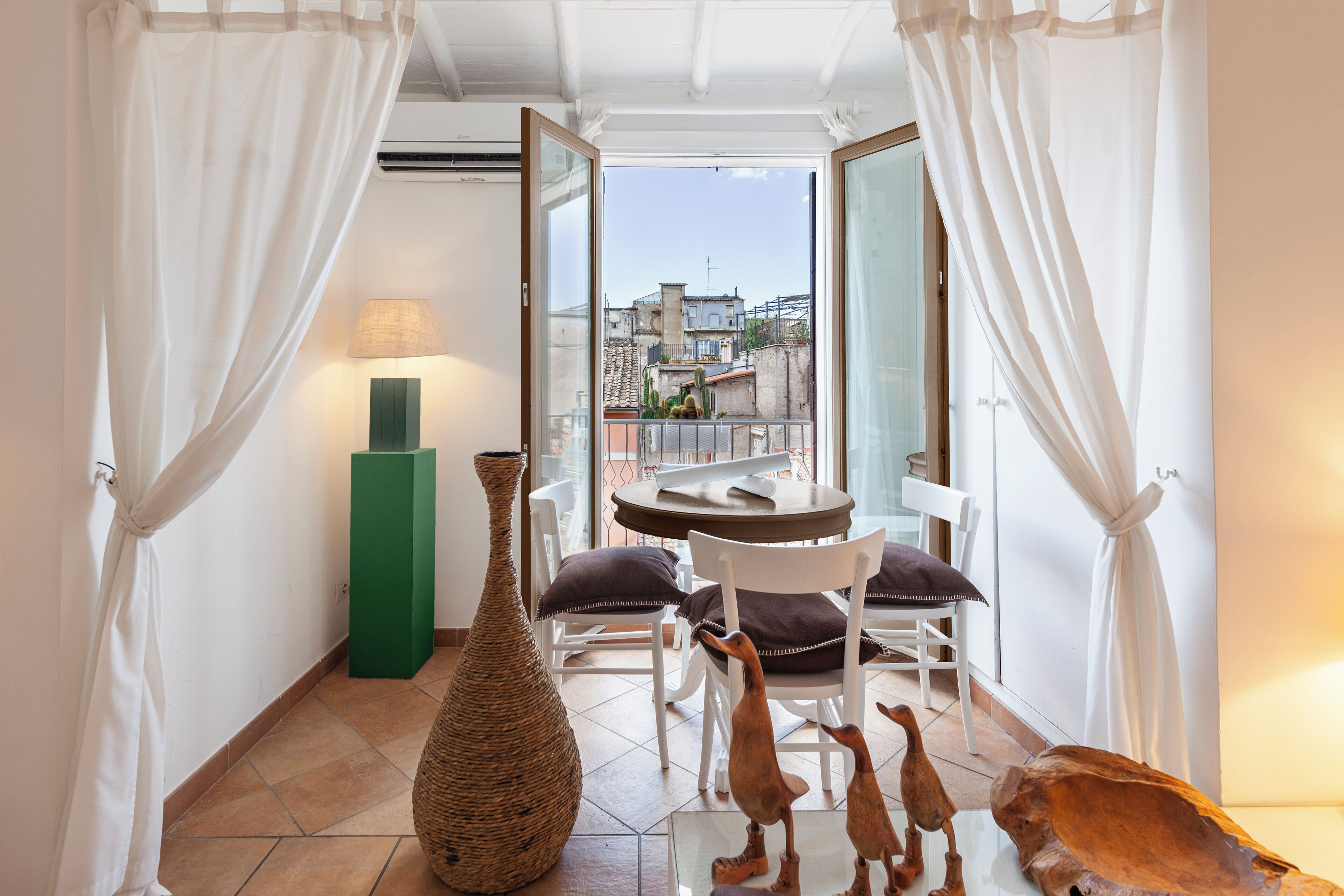 Apartamento | Área de estar | TV de tela plana