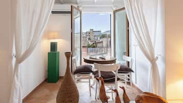 Apartamento | Área de estar | TV de tela plana