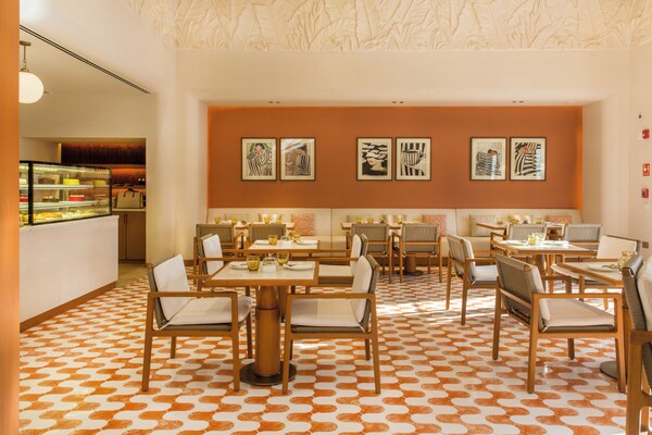 Dlf Club 4 - Gurugram