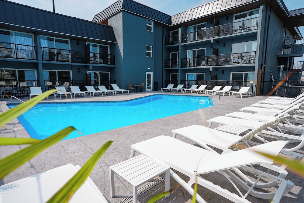 The Boulevard Hotel - Beach Haven, NJ