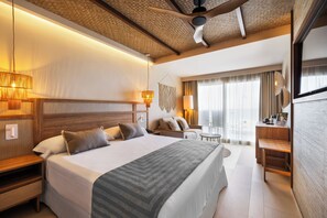 Quarto Duplo, varanda, vista para o mar (Sofa Bed) | Minibar, cofre no quarto, Wi-fi grátis, roupa de cama fornecida 