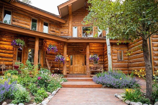 Bentwood Inn - Jackson, WY