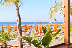 Praia particular nas proximidades