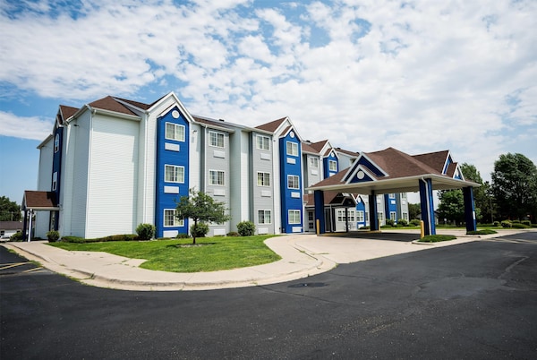 Microtel Inn & Suites By Wyndham Cheyenne - Cheyenne, WY