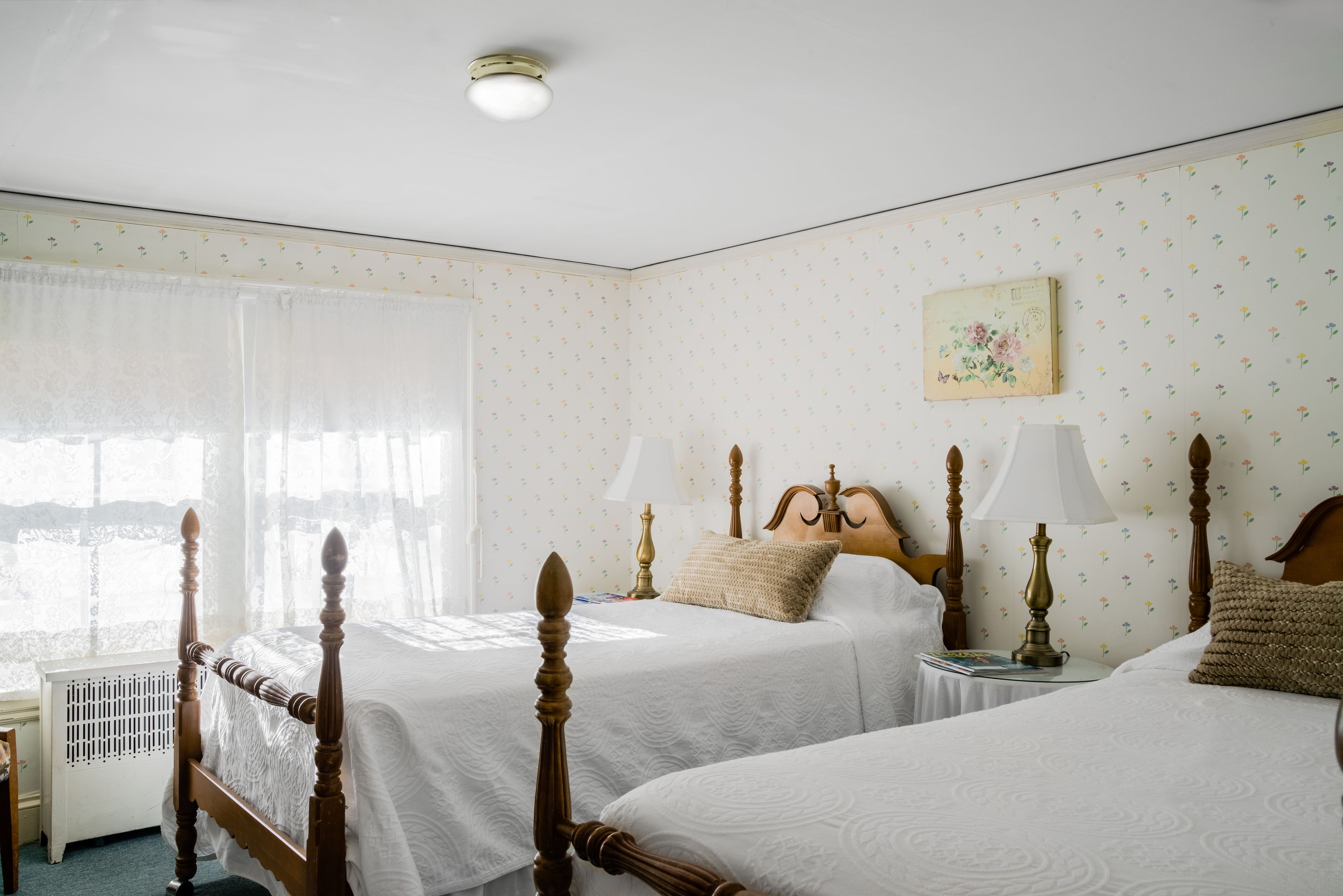 Dexter's Inn in Sunapee: Find Hotel Reviews, Rooms, and Prices on ...