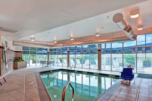 Piscina interior 