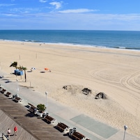Na praia