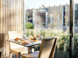 Pequeno-almoço tipo buffet diário incluído 