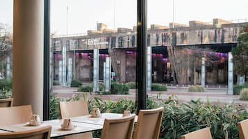 Pequeno-almoço tipo buffet diário incluído