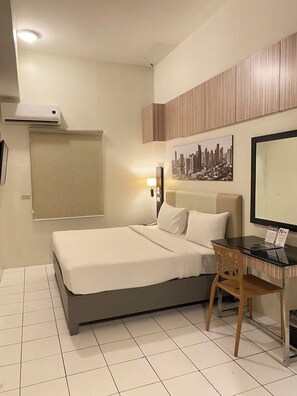 Quarto Básico (Regular Room - 1 Beds) | Cofre no quarto, quartos insonorizados, Wi-fi grátis 
