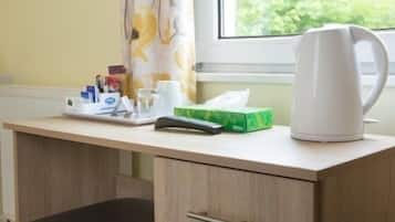 Berços/camas para crianças grátis, roupa de cama fornecida