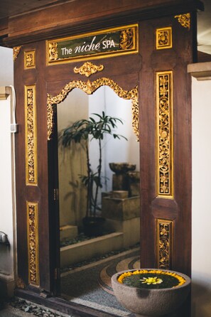 Sala(s) para tratamentos a casais, tratamentos corporais, aromaterapia 